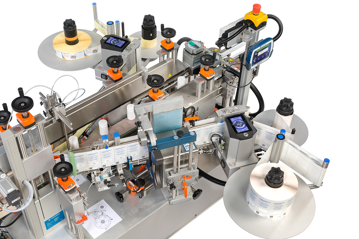 Two-side labeler HERMA 362C: flexible, quick & easy to retool